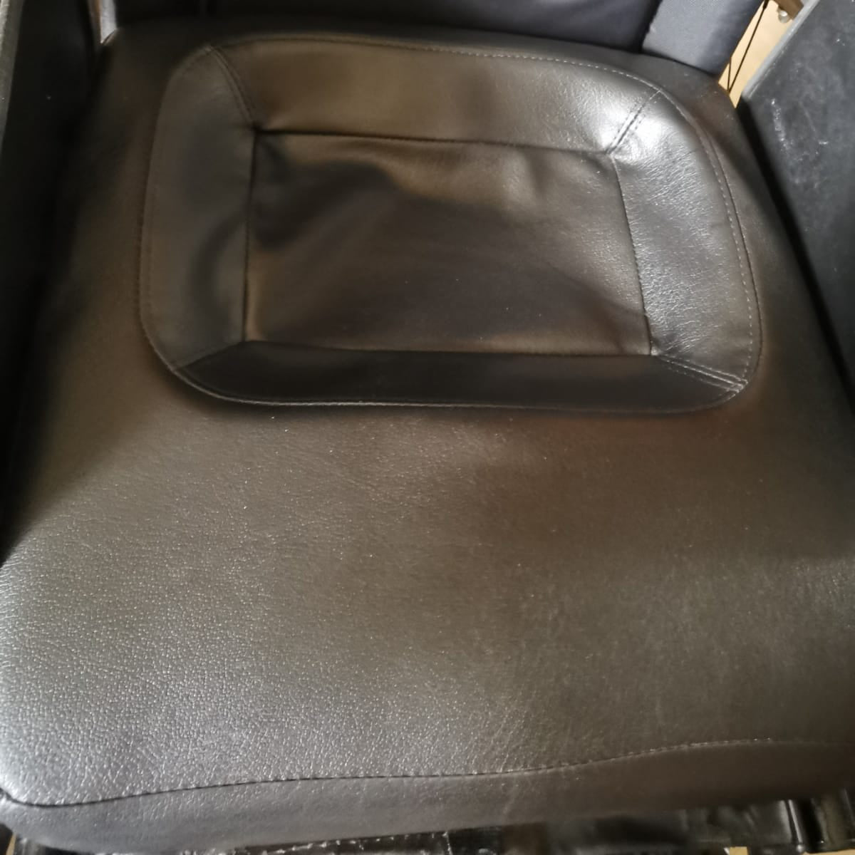 Customised Cushion with Contour Design | DNR Wheels